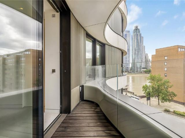 Riverwalk, 161 Millbank, Westminster. 1 bed apartment to rent £4,008 pcm £925 pw