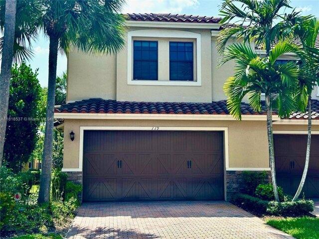 Riverwalk Cir E, Plantation, Home For Sale