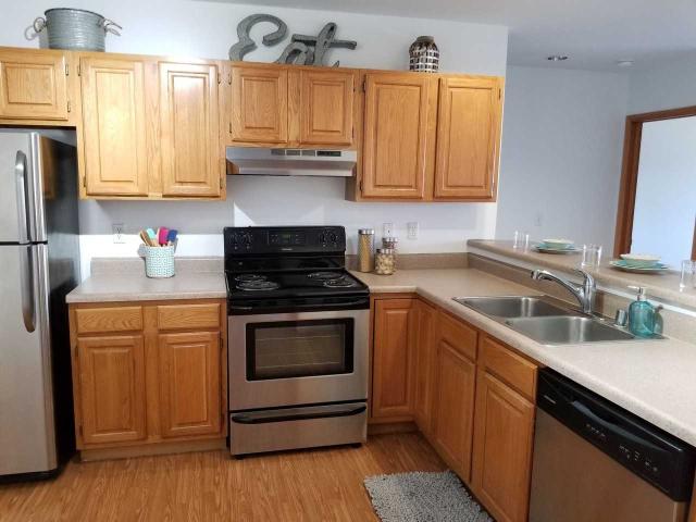 Riverwalk Apartments 1 Bedroom Apartment for Rent at 806 Riverwalk Dr, Waukesha, WI 53188