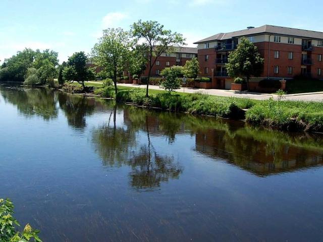 Riverwalk Apartments 2 Bedroom Apartment for Rent at 806 Riverwalk Dr, Waukesha, WI 53188