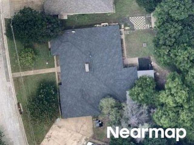 Riverway Dr