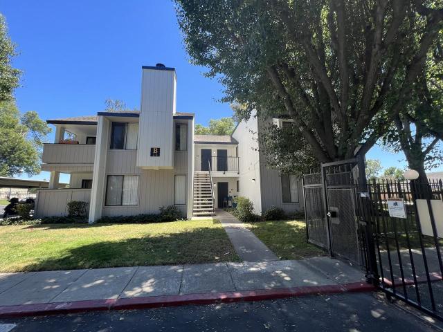 Riverwood Apartments 1 Bedroom Apartment for Rent at 4514 McGaw Street, Stockton, CA 95207 Pacific