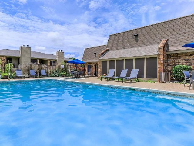 Riverwood Apartments 2 Bedroom Apartment for Rent at 3550 Sw H K Dodgen Loop, Temple, TX 76504