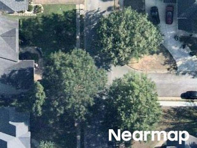 Riverwood Dr