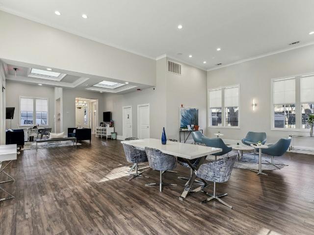 Riviera at West Village 1 Bedroom Apartment for Rent at 3530 Travis St, Dallas, TX 75204 Uptown