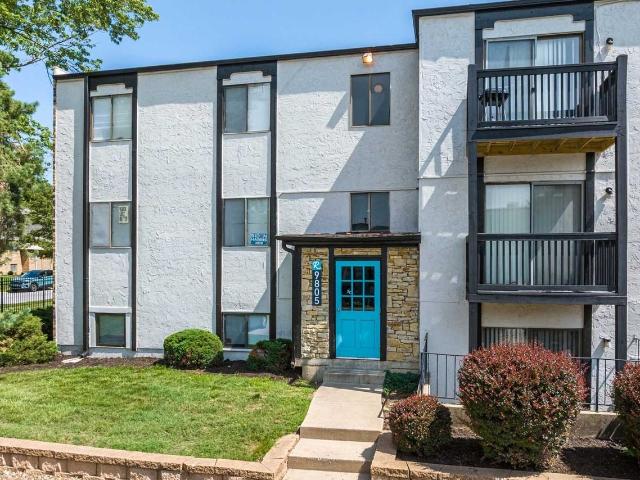 Riviera Apartments Studio Apartment for Rent at 9800 Cherry St, Kansas City, MO 64131 Willow Creek