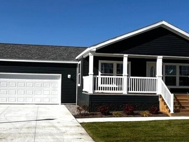 Riviera Dr, Lapeer, Home For Sale