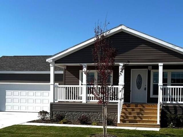 Riviera Dr, Lapeer, Home For Sale