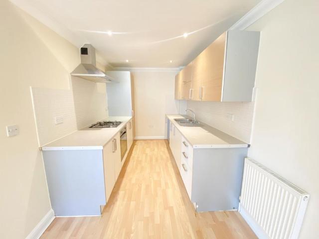 Rivington Court, St Marks Place. 2 bed flat to rent £1,750 pcm £404 pw
