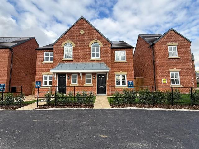 Rivington Park, Bolton BL6, 3 bed terraced house to rent, £1,395 pcm | PrimeLocation