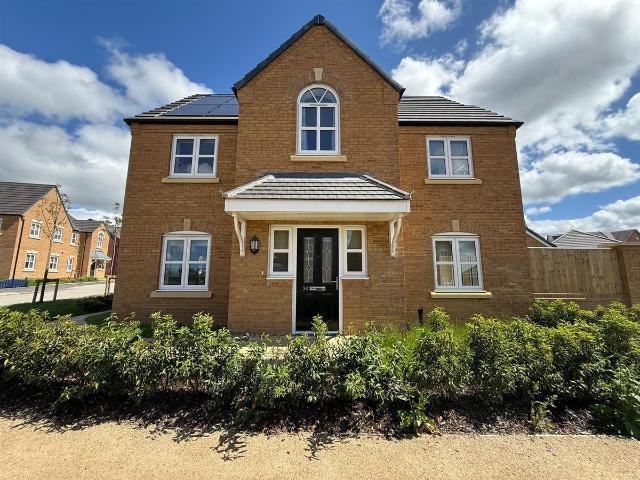 Rivington Park, Bolton BL6, 4 bed detached house to rent, £1,725 pcm | PrimeLocation
