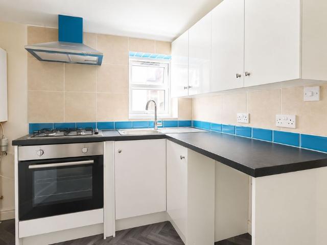 Rixsen Road, London E12, 1 bed property to rent, £1,600 pcm | PrimeLocation