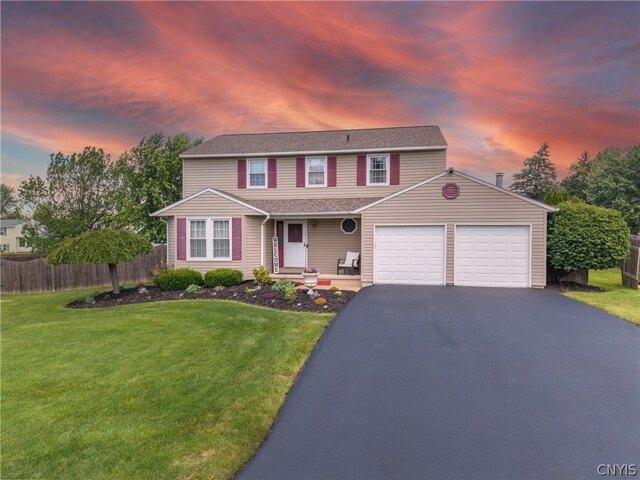 Rizzo Dr, Clay, Home For Sale