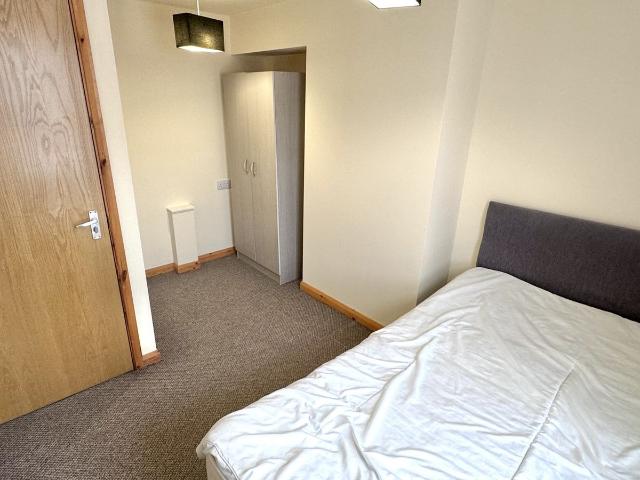 12 Monson Street, Lincoln, Lincolnshire LN5, Room to rent, £500 pcm | PrimeLocation