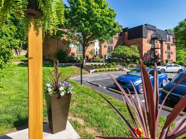 Romaine Court 1 Bedroom Apartment for Rent at 4210 Romaine Dr, Cincinnati, OH 45209 Oakley