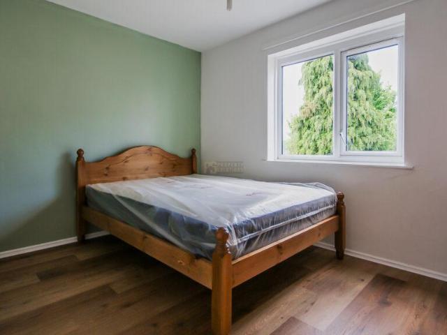 Roman Way, Birmingham B15 3 bed flat to rent £1,755 pcm £405 pw