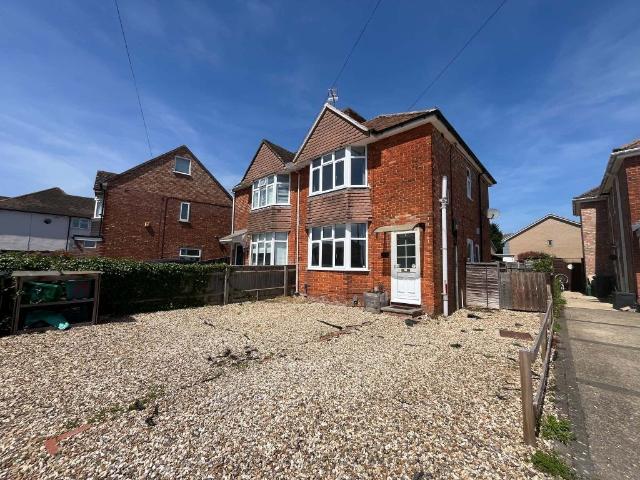 Roman Way, Thatcham RG18, 2 bed semi detached house to rent, £1,375 pcm | PrimeLocation