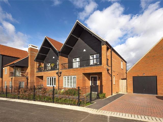 Roman Drive, Winchester, Hampshire SO22, 4 bed semi detached house to rent, £3,000 pcm | PrimeLocation