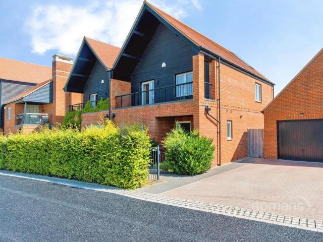 Roman Drive, Winchester, SO22 4 bed semi detached house to rent £2,750 pcm £635 pw