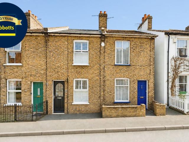 Roman Road, Chelmsford CM2, 2 bed terraced house to rent, £1,600 pcm | PrimeLocation