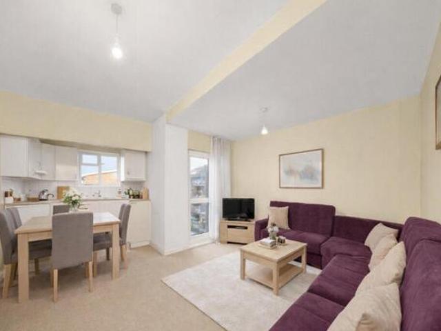 Roman Road, London, 3 Bedroom Terraced