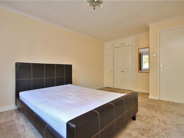 Romana Court, Sidney Road
