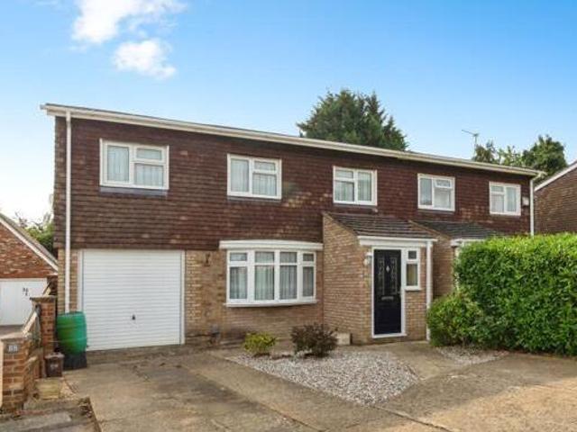 Romany Close, Letchworth Garden City, 3 Bedroom Semi detached