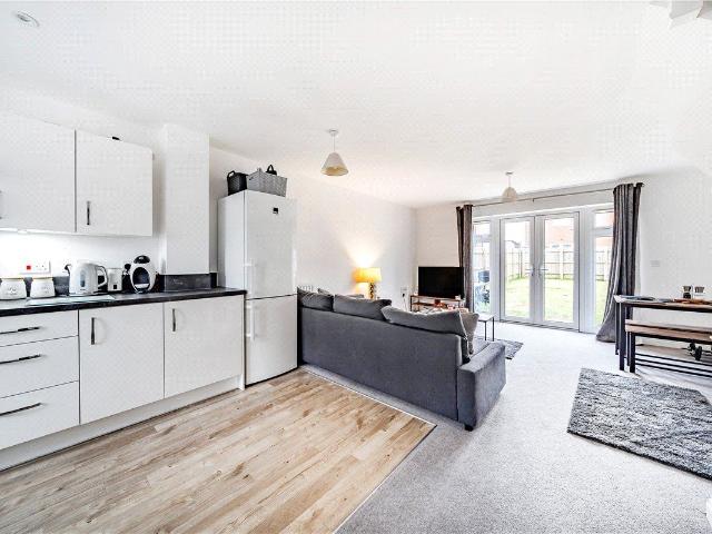 Rome Avenue, Aylesbury HP21, 2 bed terraced house to rent, £1,475 pcm | PrimeLocation
