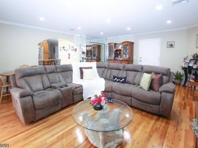 Rome St Apt,newark, Condo For Sale