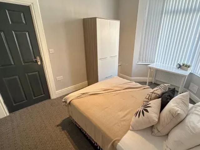 Romer Road, Liverpool, L6 6DH, United Kingdom | 4 bed house for rent #165776626 | Rentberry