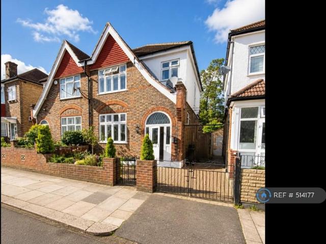 Romeyn Road, London, SW16 4 bed semi detached house to rent £2,850 pcm £658 pw