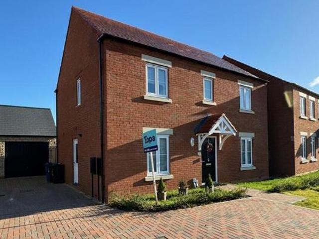 Romford Close, Bicester, 4 Bedroom Detached