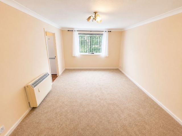 Romford Road, Jackson Court E7, 2 bed flat to rent, £2,050 pcm | PrimeLocation