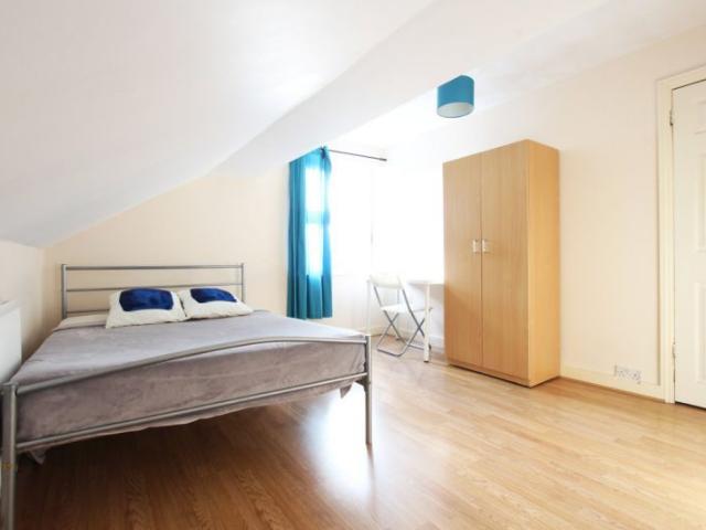 Romford Road, London E7, Room to rent, £866 pcm | PrimeLocation