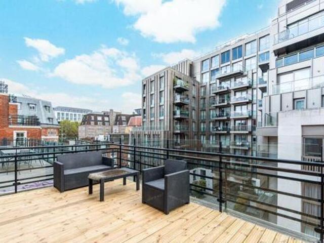 Romney House, Westminster, 2 Bedroom Flat