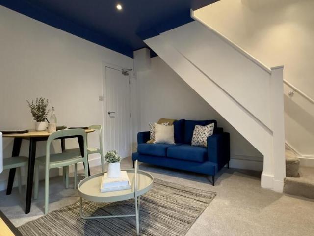 Romney Street, Salford M6, 4 bed shared accommodation to rent, £821 pcm | PrimeLocation
