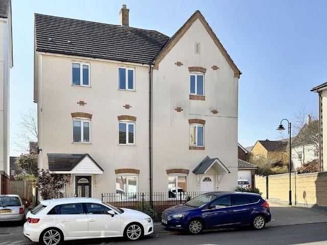 Romney Point, Repton Park, Ashford TN23, 4 bed town house to rent, £1,750 pcm | PrimeLocation