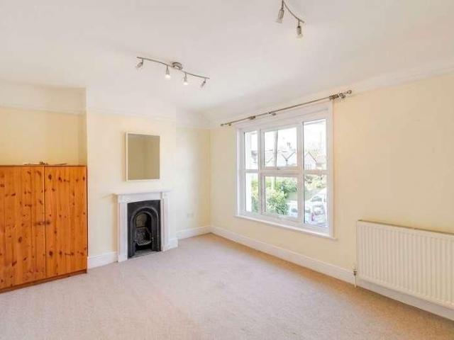Romney Road, Willesborough, TN24