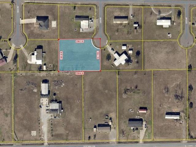 Ron Ct, Lake Charles, LA 70607