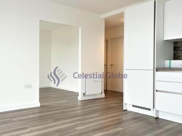 Ron Leighton Way, London, 1 Bedroom Flat