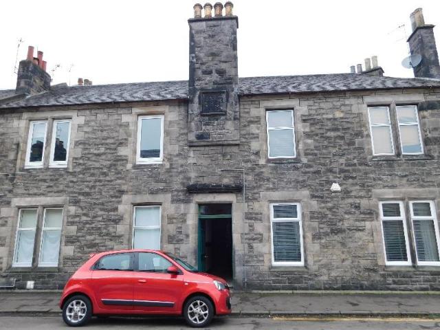 Ronald Place, Riverside, Stirling, FK8 3 bed flat to rent £1,795 pcm £414 pw