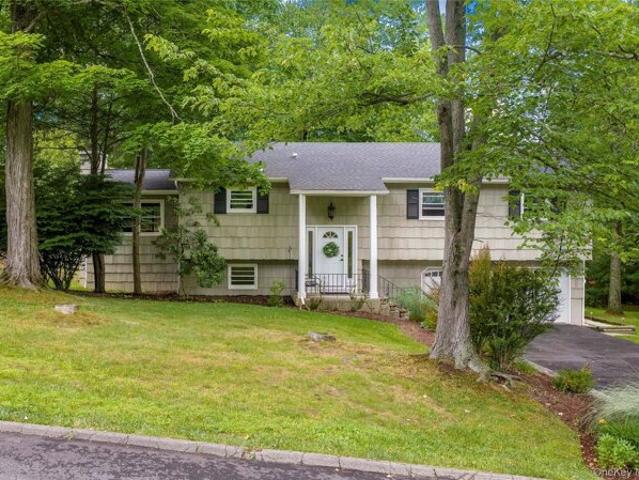 Ronit Ct, Yorktown Heights, Home For Sale