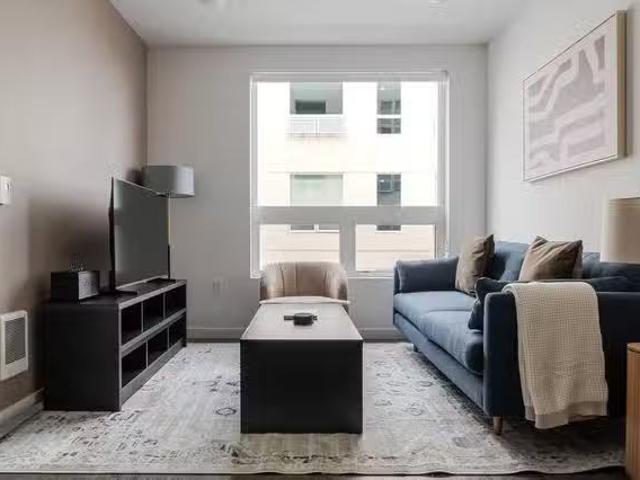 Rook, 1502 Fawcett Ave, New Tacoma 1 Bedroom 1 Bath
