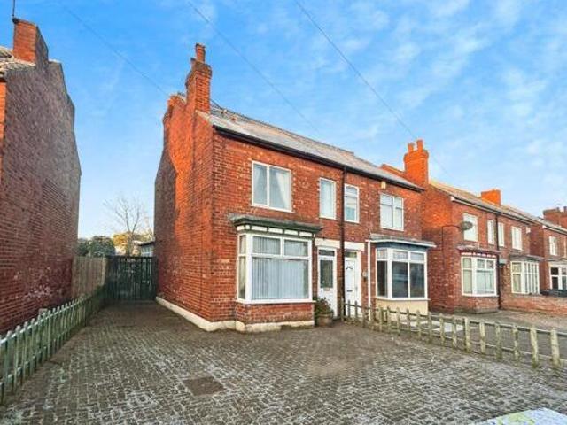 Rookery Lane, Lincoln, 3 Bedroom Semi detached