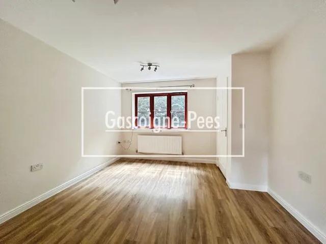 Rooksdown, Basingstoke, RG24