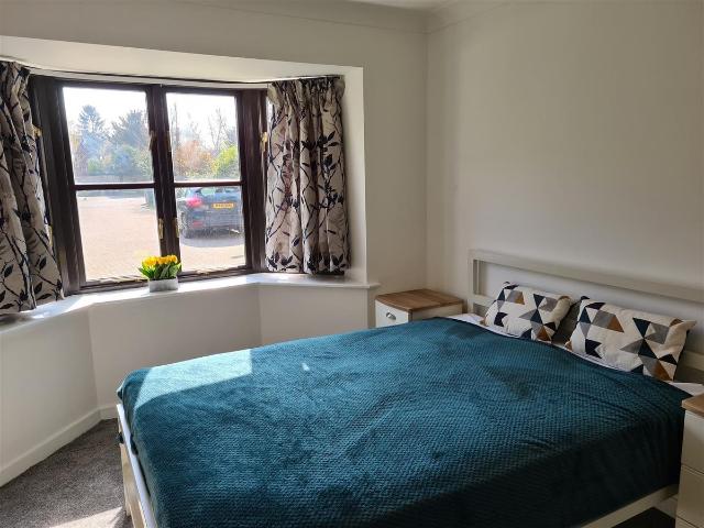 Room1, 8 Maio Road, Cambridge CB4, Room to rent, £845 pcm | PrimeLocation