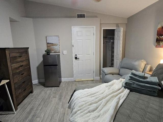 Room4Rent Arlington Super Clean Super Easy