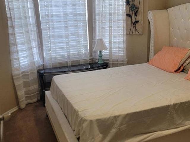 Room mate needed in Fortworth TX
