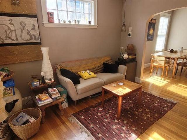 Room near Davis Square, Somerville