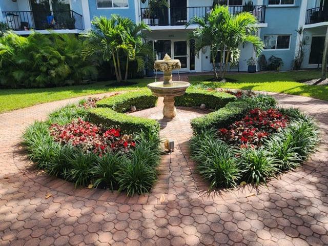 Room Near Wilton Drive